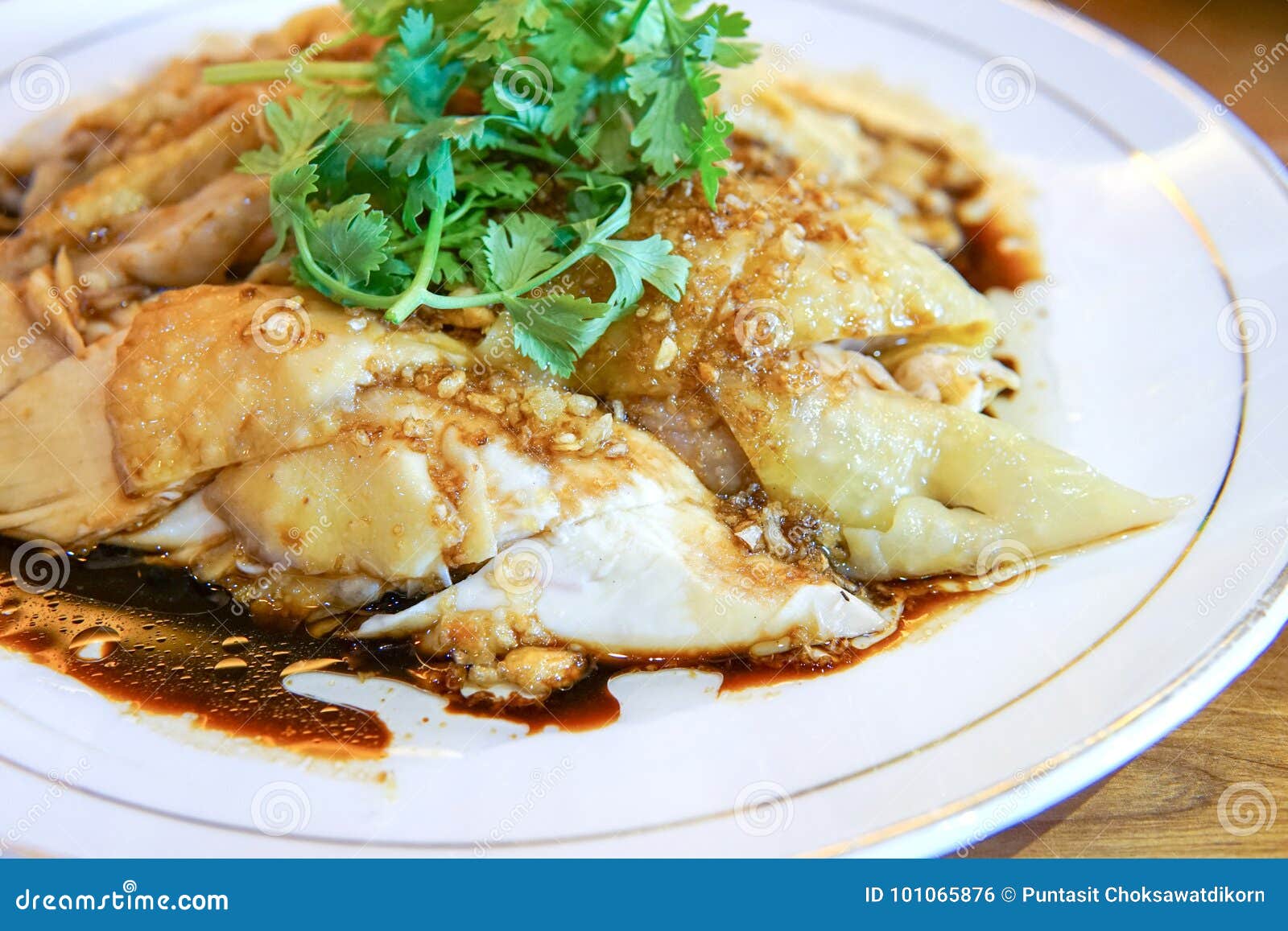 Pollo hervido tajado foto de archivo. Imagen de tarjeta - 101065876