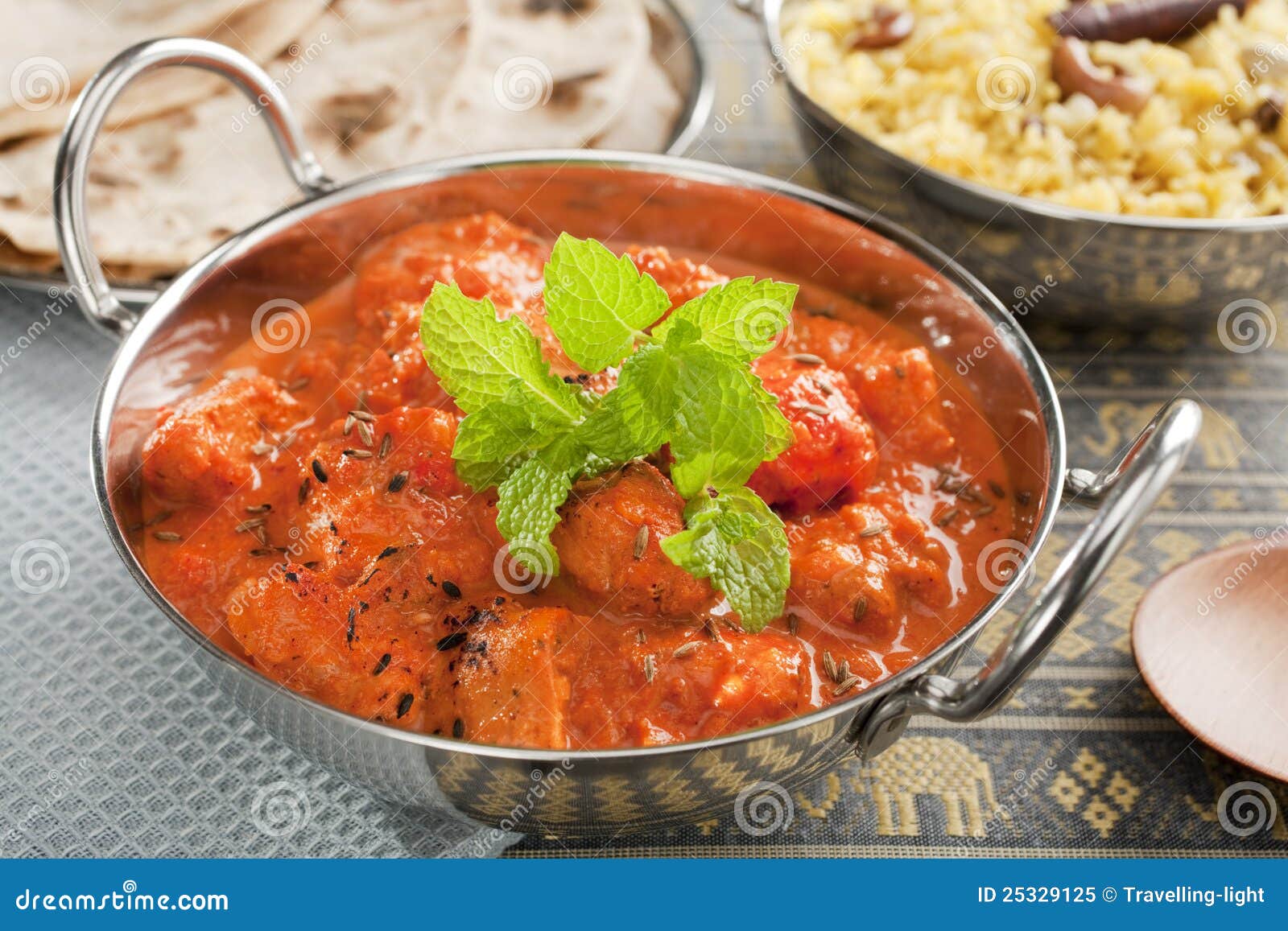 Pollo Indiano Tikka Masala Del Curry Immagine Stock - Immagine di ...