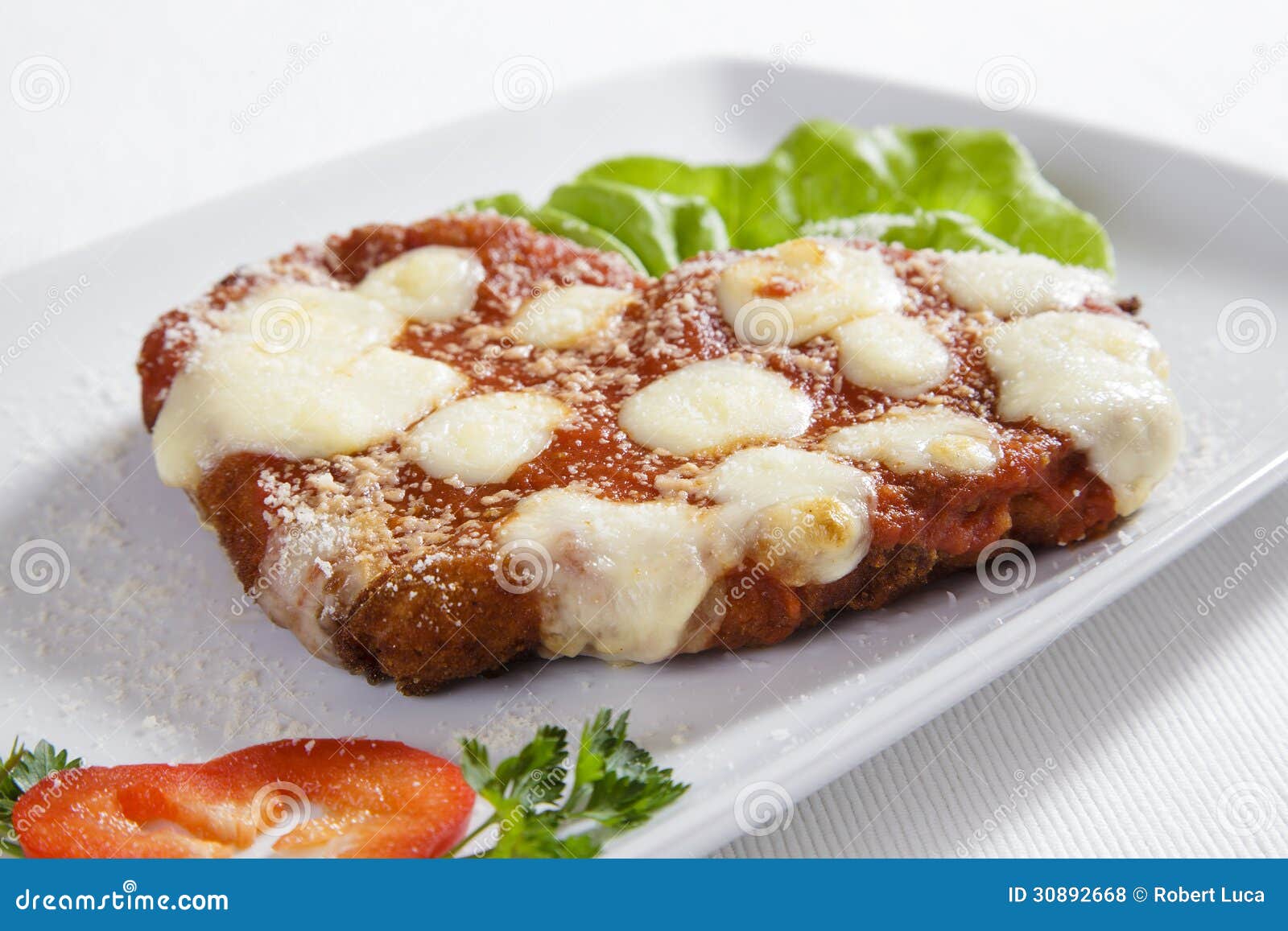 Pollo Italiano Con Parmesano Foto de archivo - Imagen de queso, tomate ...