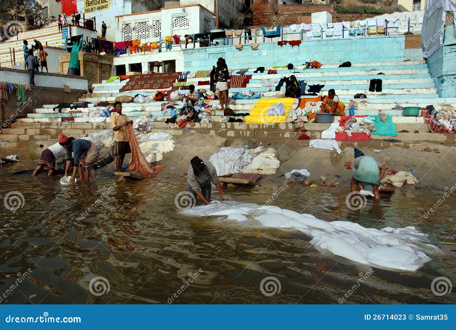 Polluted River Ganga editorial stock photo. Image of lifestyle - 26714023