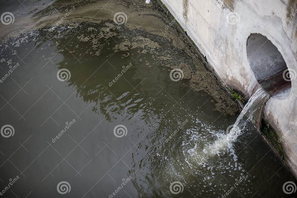 Polluted water stock image. Image of ecology, flowing - 46718217