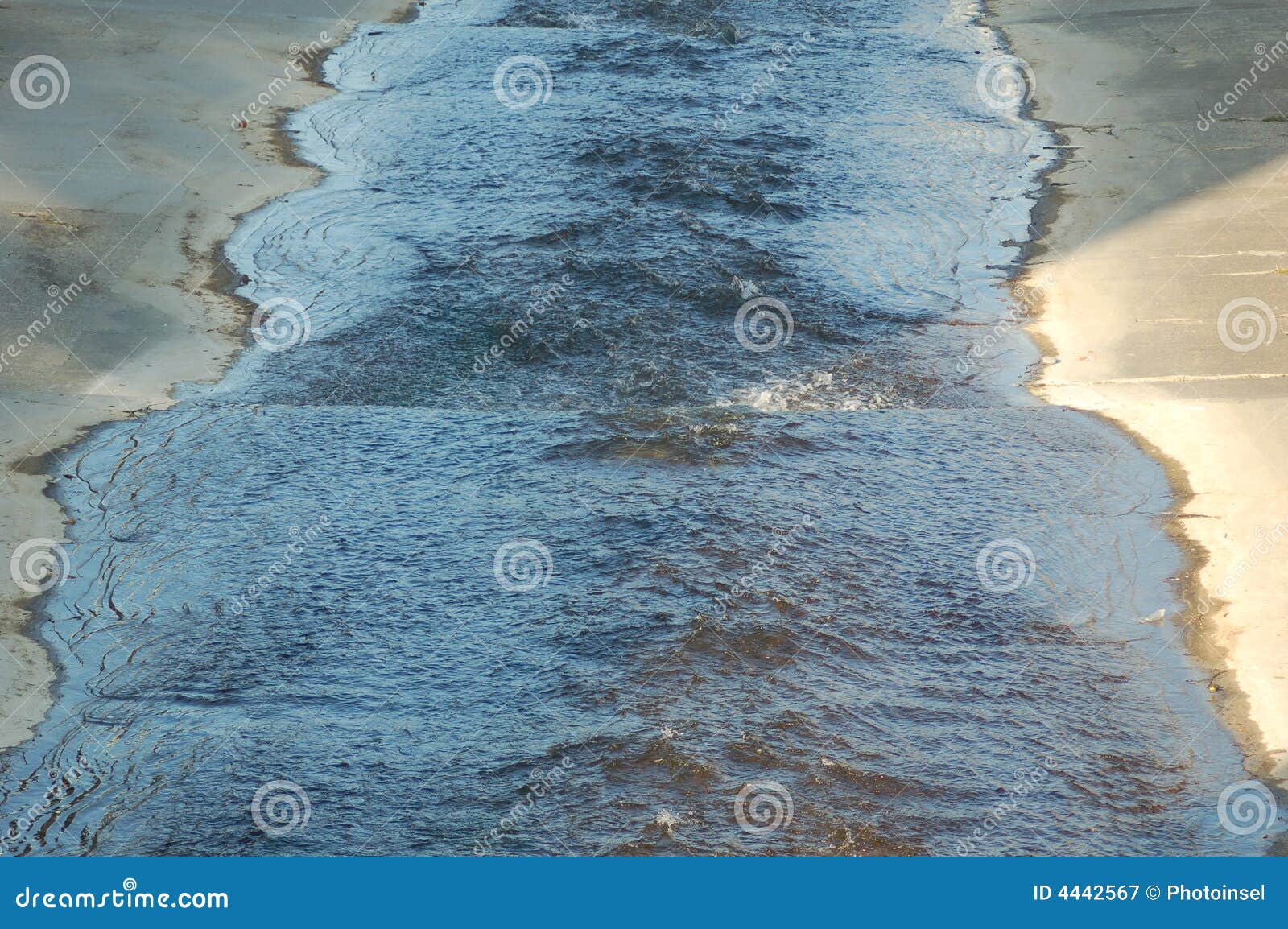 Polluted Water Vienna River Stock Image - Image of pollution, channel ...