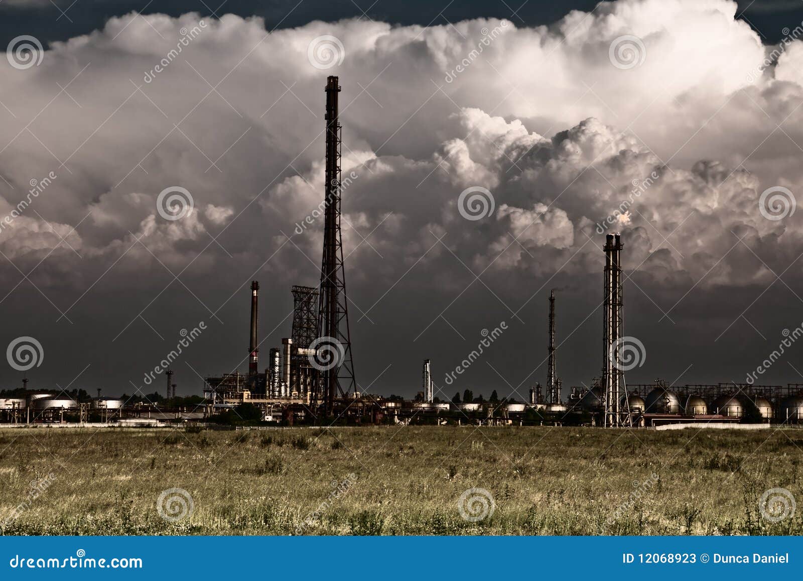 Pollution Concept. Garbage Pile In Trash Dump Or Landfill Royalty-Free ...