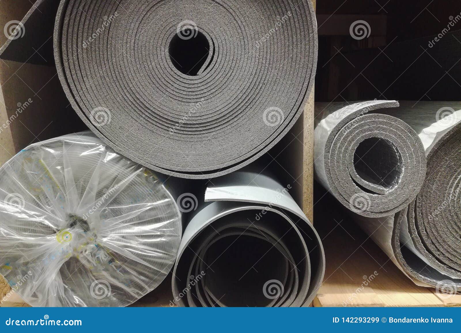 Polyethylene Insulation Isolation Foam with Aluminum Foil in Rolls in ...