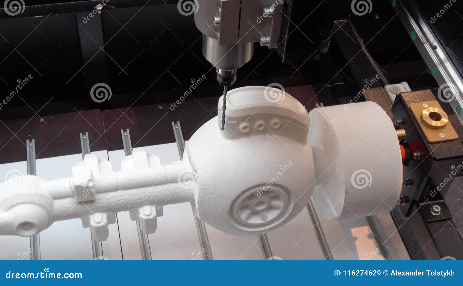 Polyfoam cutting machine stock video. Video of panel - 116274629