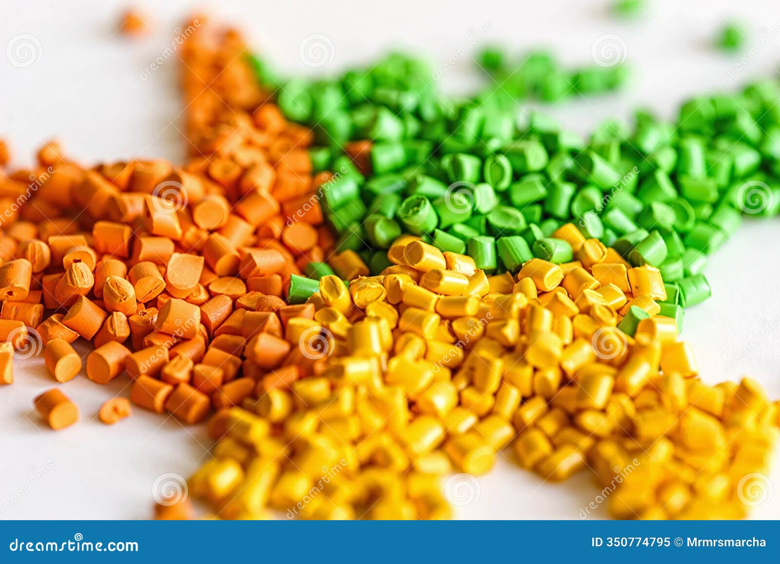 Polymeric Dye. Plastic Pellets. Colorant For Plastics. Polymer Beads ...