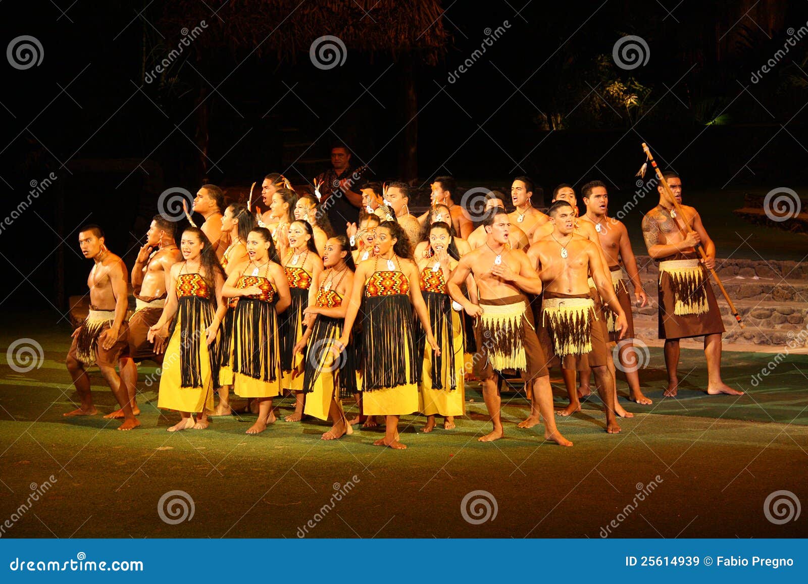 Polynesian Warrior and Dancer Editorial Stock Image - Image of center ...