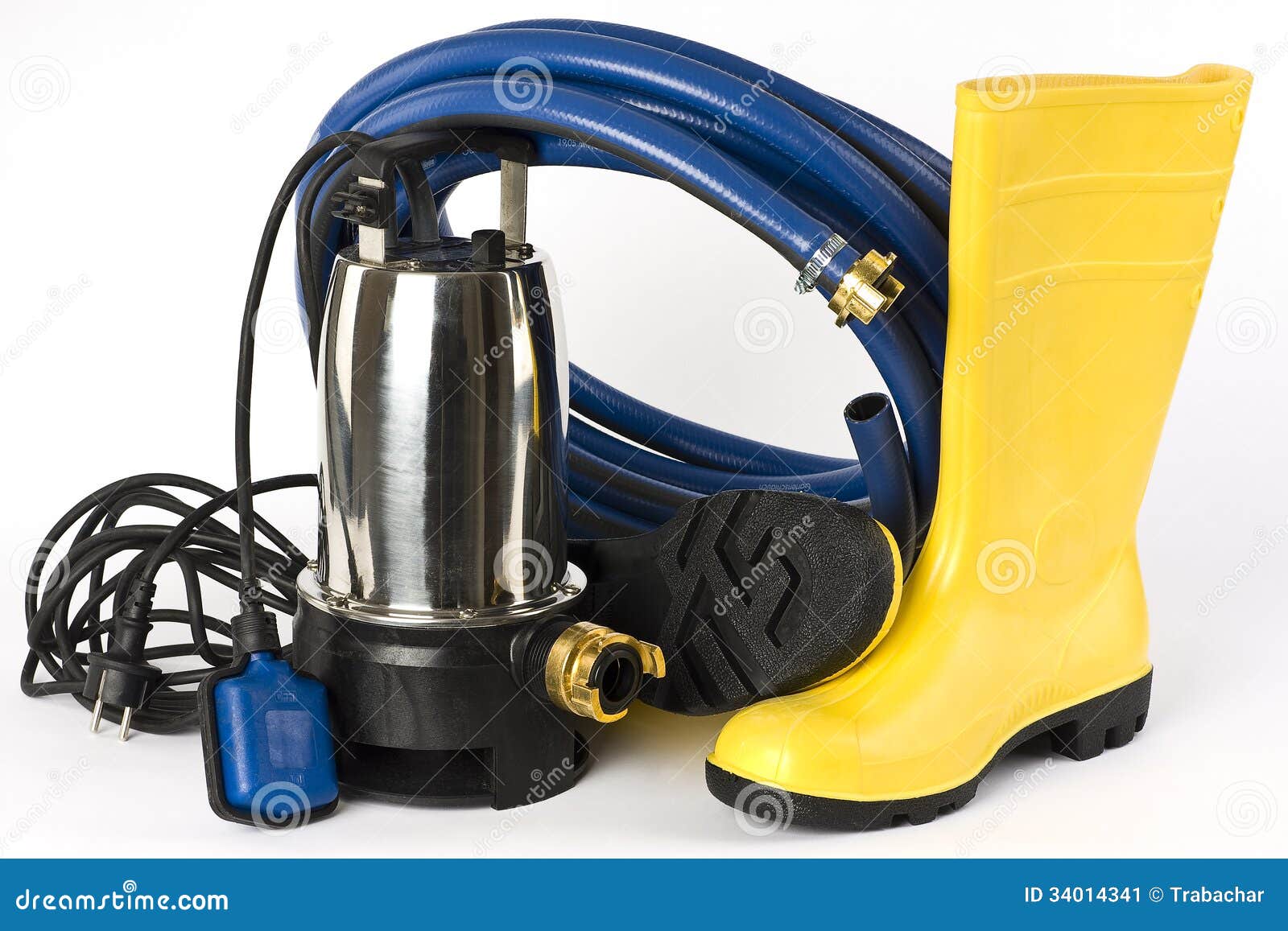 Pomp, Rubberlaarzen En Waterslang Met Duikvermogen Stock Afbeelding ...