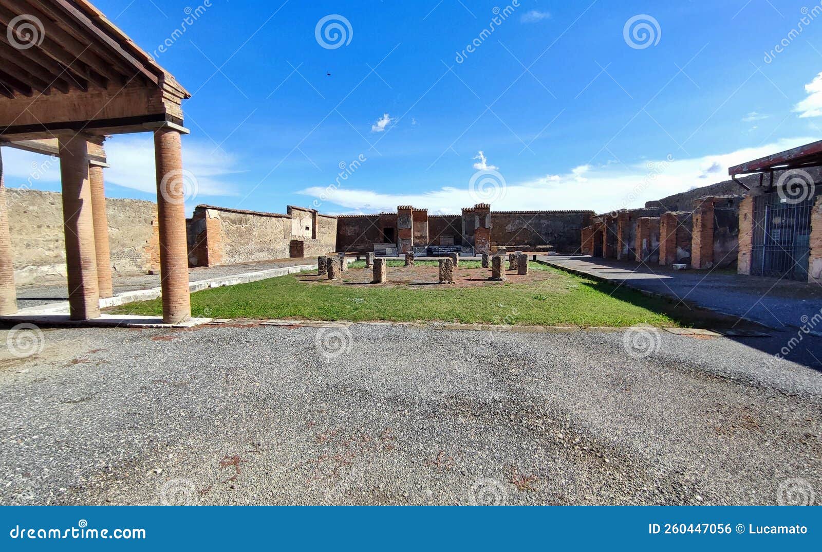 Pompei - Macellum Dalla Piazza Del Foro Editorial Photo - Image of ... Pompei - Macellum Dalla Piazza Del Foro Editorial Photo - Image of ...