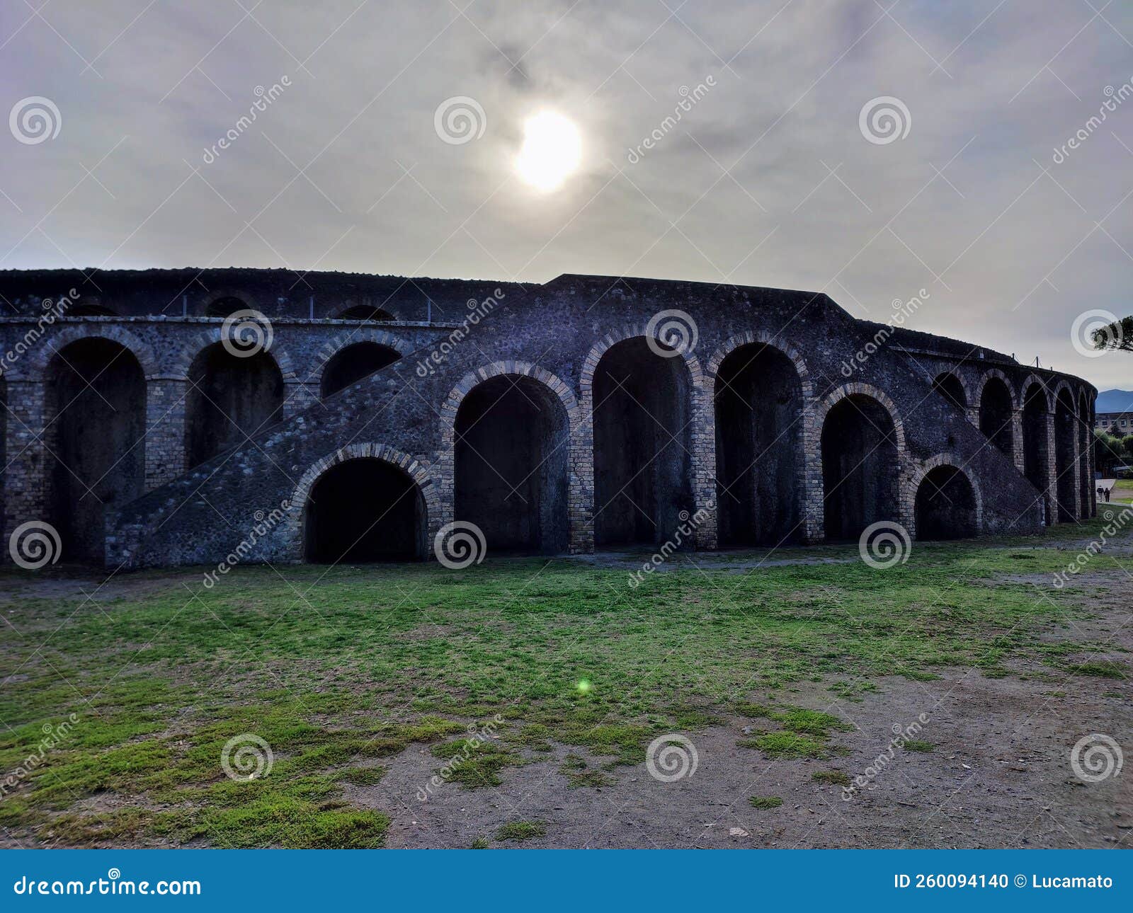 Pompei - Scorcio Dell`Anfiteatro Da Piazzale Anfiteatro Editorial Image ... Pompei - Scorcio Dell`Anfiteatro Da Piazzale Anfiteatro Editorial Image ...