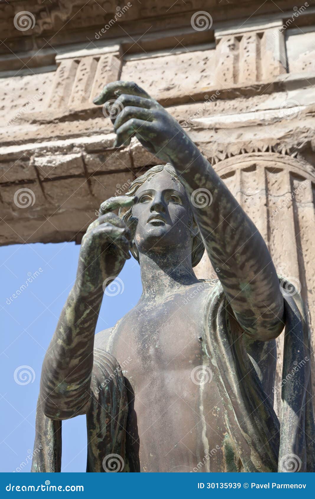 Pompei. Standbeeld Van Apollo Stock Afbeelding - Image of kolom, ramp ...