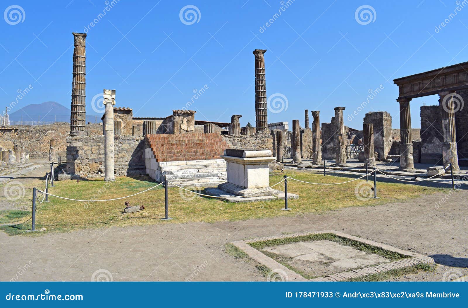 Pompeii, Ancient City of Rome Stock Image - Image of ruins, pompeii ...