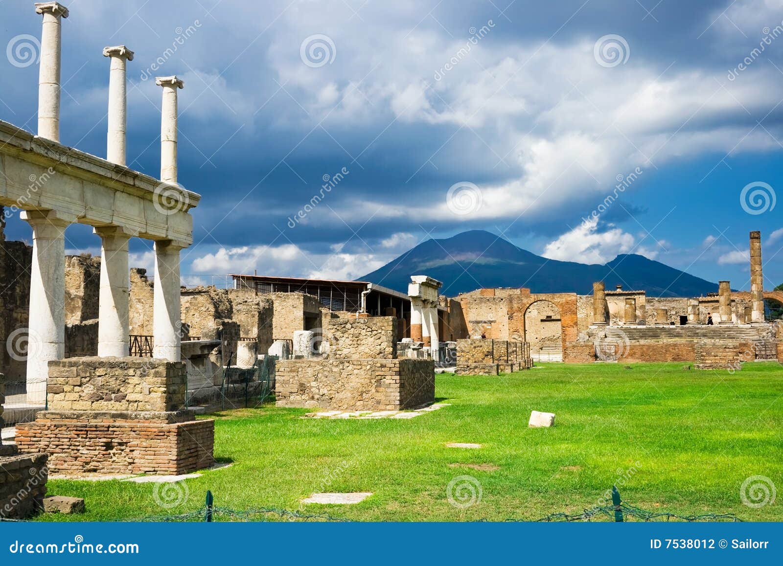 Pompeji stockfoto. Bild von denkmal, pompeji, vesuv, ausbruch - 7538012