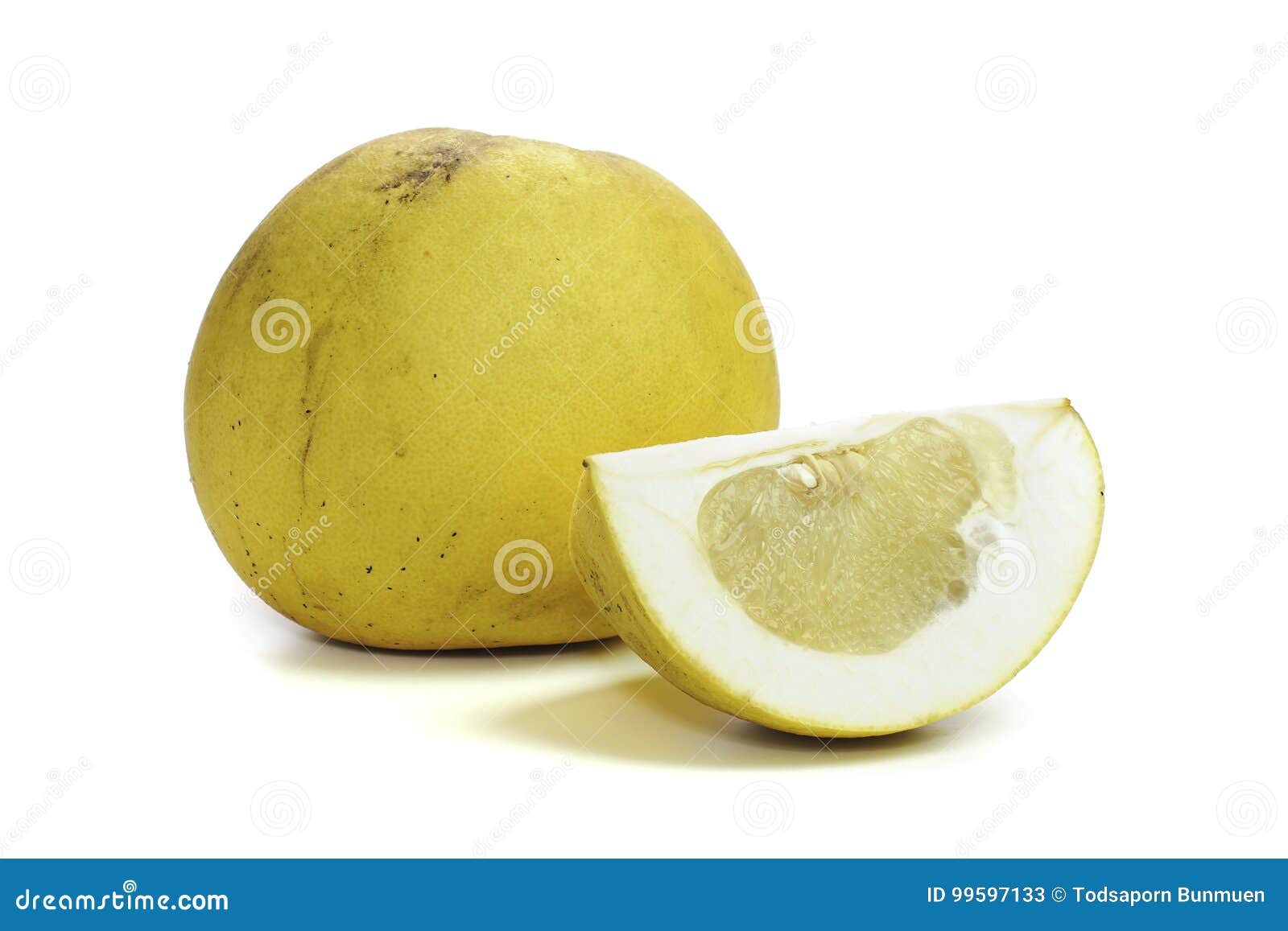 Pompelmo Giallo Isolato Su Fondo Bianco Immagine Stock - Immagine di ...