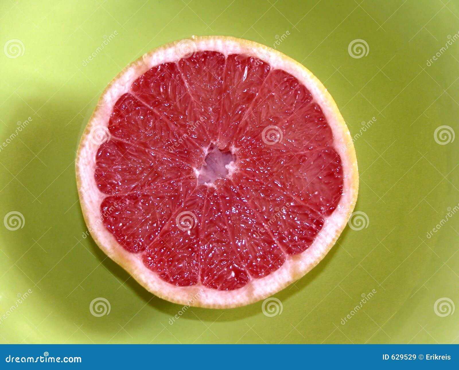 Pompelmo rosso immagine stock. Immagine di pompelmo, sfondo - 629529