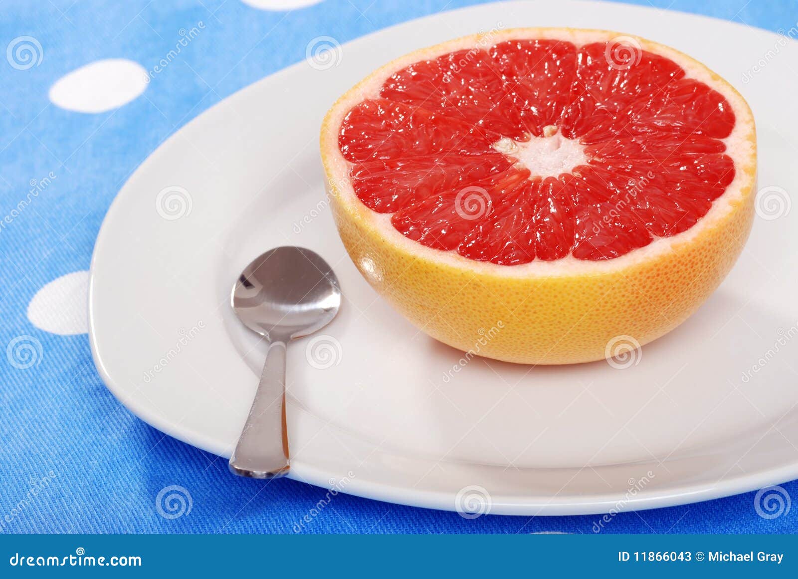 Pompelmo Rosso Pronto Da Mangiare Immagine Stock - Immagine di cerchio ...