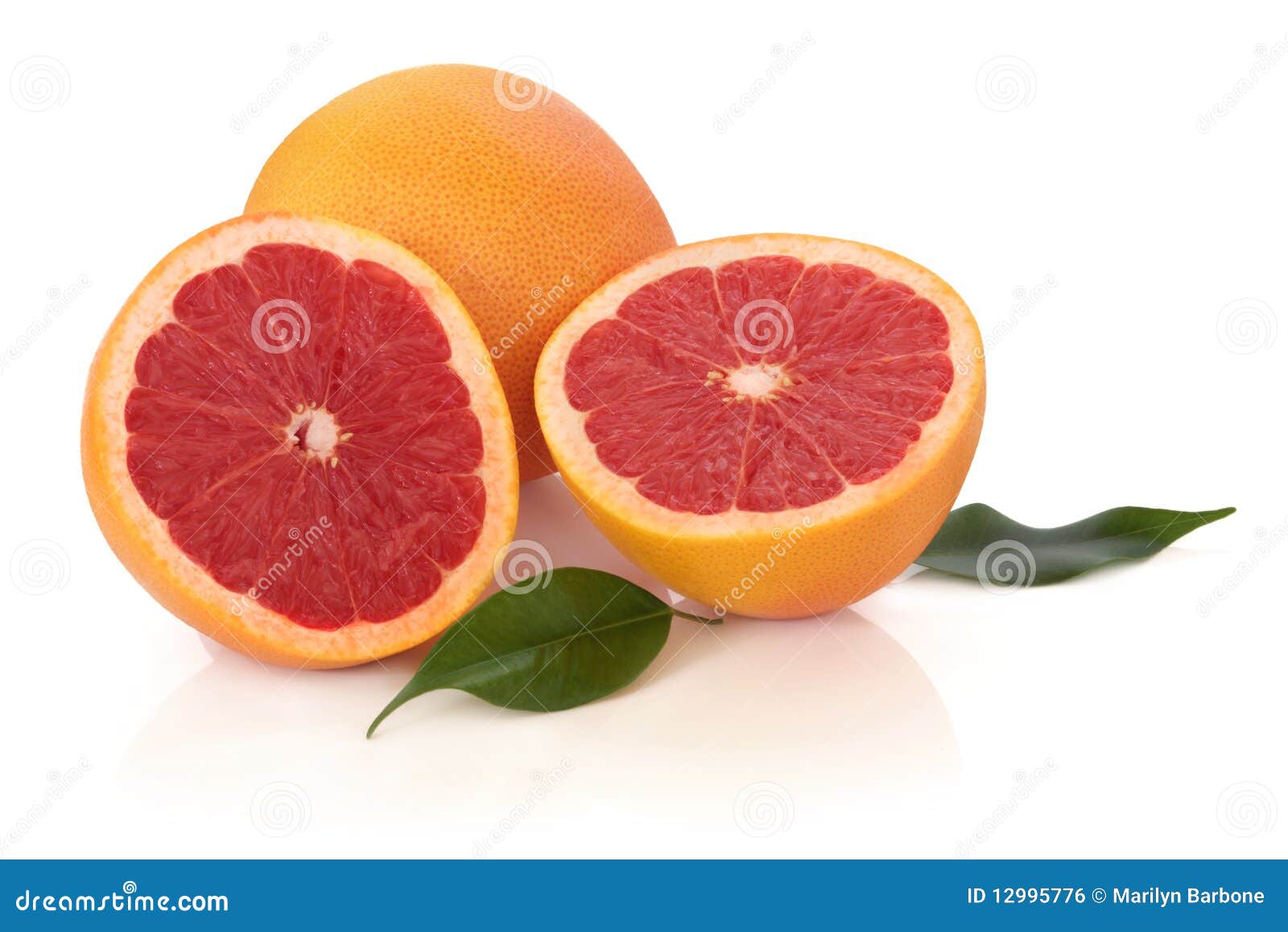 Pompelmo rosso vermiglio fotografia stock. Immagine di foglio - 12995776
