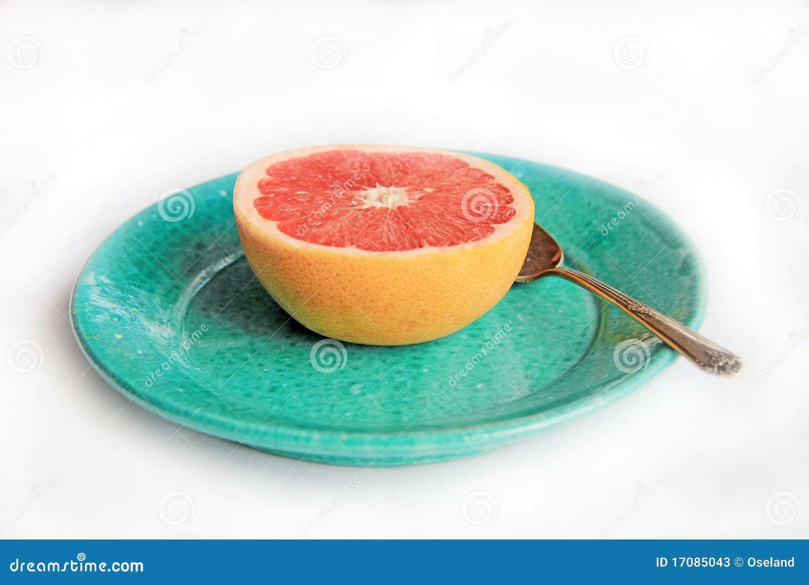 Pompelmo rosso vermiglio immagine stock. Immagine di piastra - 17085043