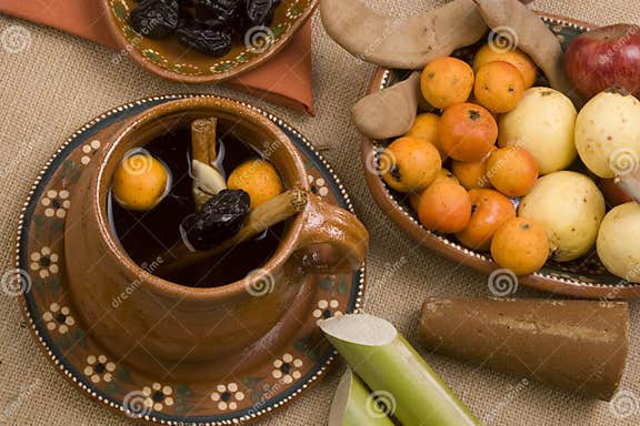 Ponche 2 stock image. Image of fruit, earthenware, christmas - 27822635