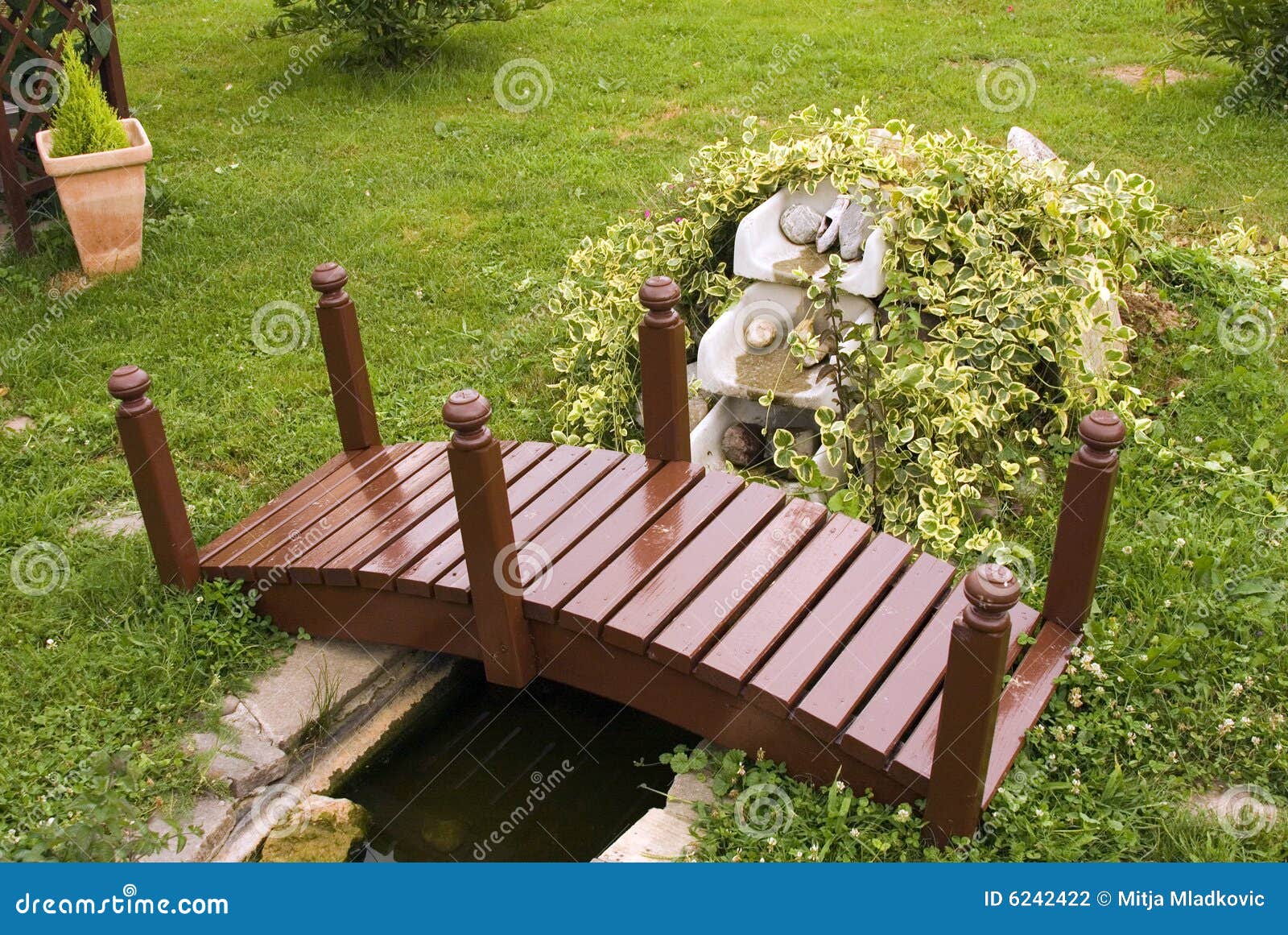 Pond bridge stock photo. Image of garden, outdoor, wood - 6242422