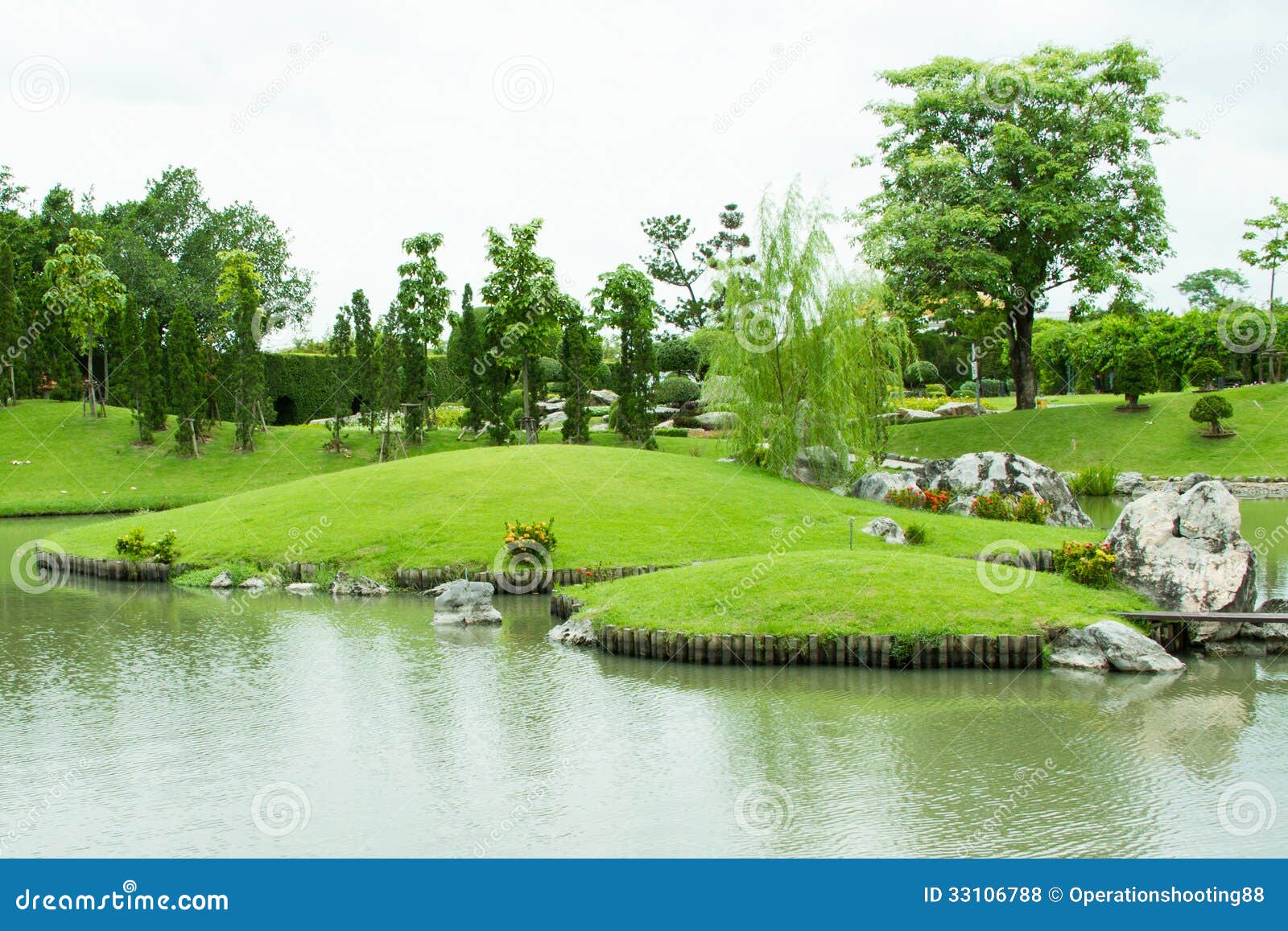 Pond in the park stock photo. Image of grass, flower - 33106788