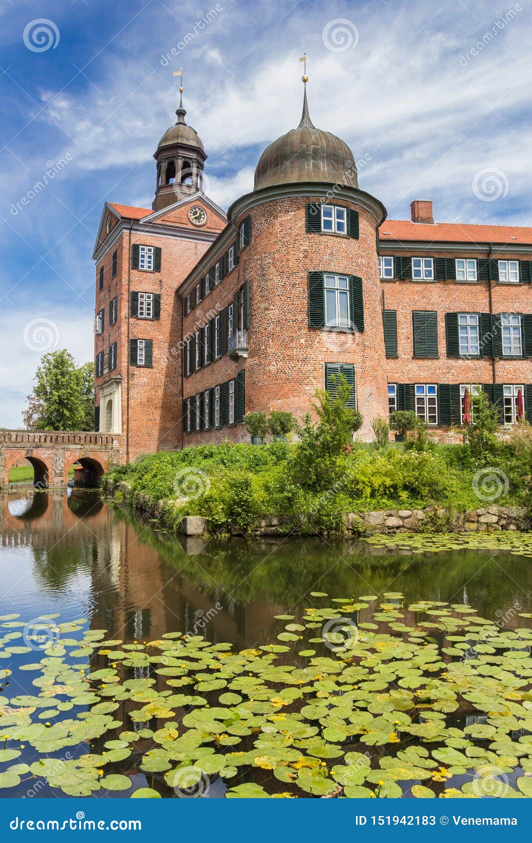 Pond and Towers of the Castle in Eutin Stock Image - Image of water ...