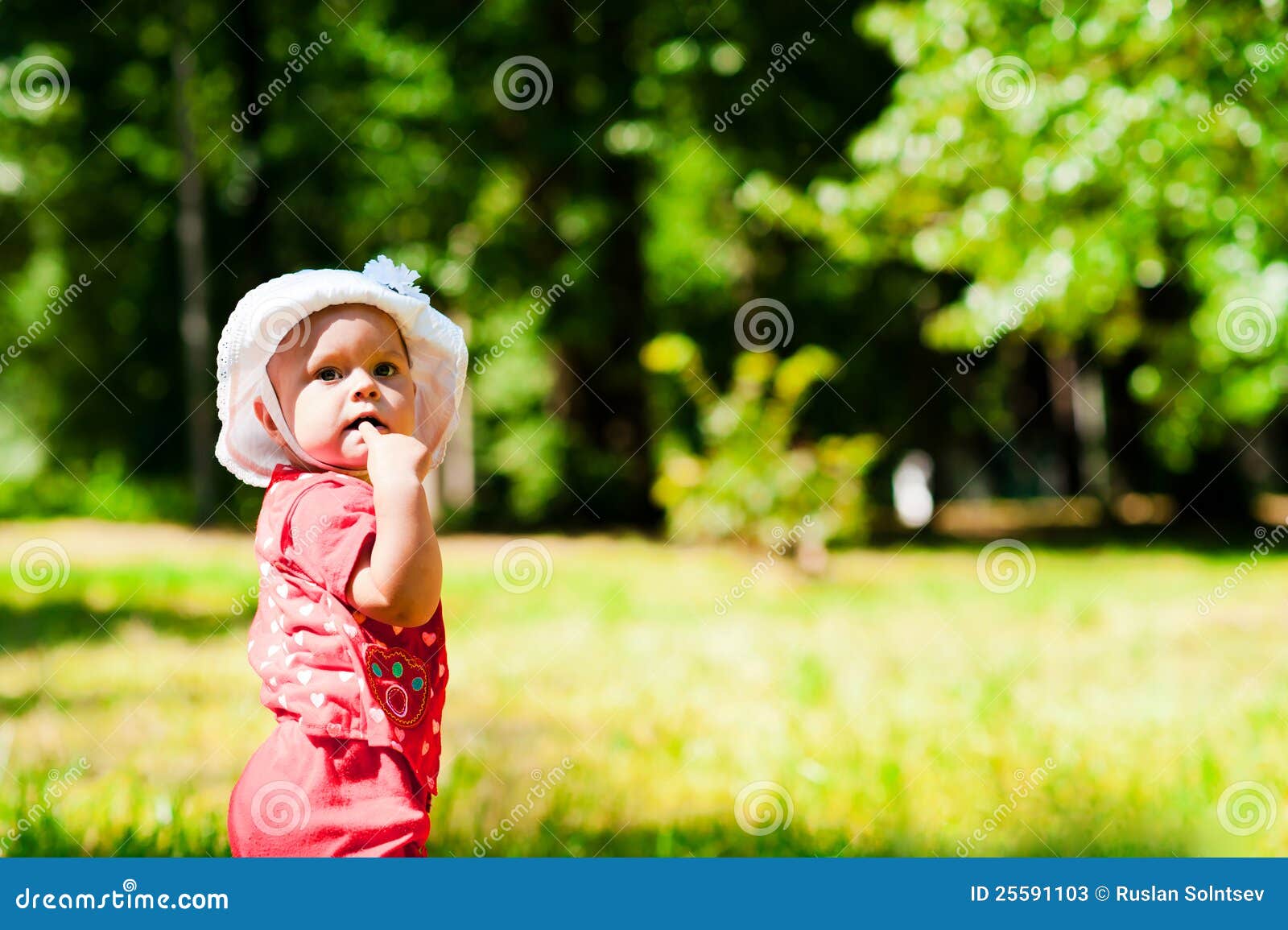 Ponderer Kind stockbild. Bild von frau, sonne, gesicht - 25591103