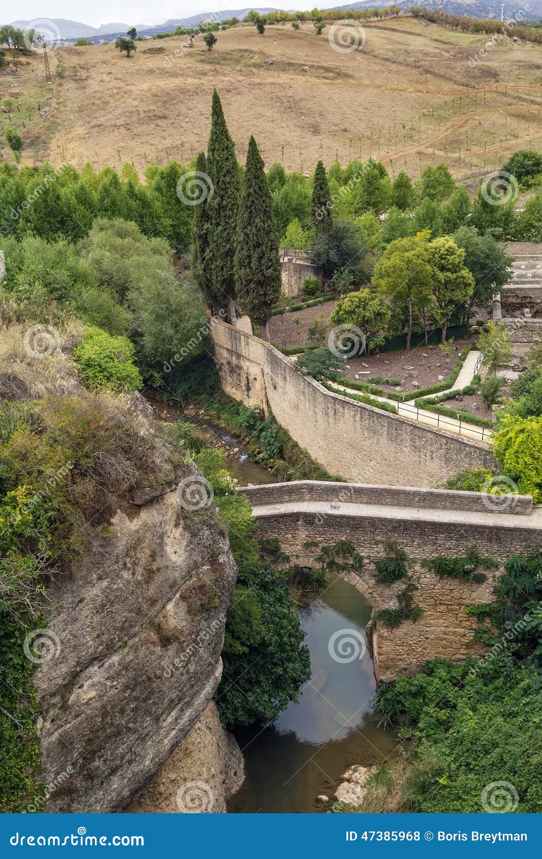 Pont romain, Ronda photo stock. Image du tourisme, espagnol - 47385968