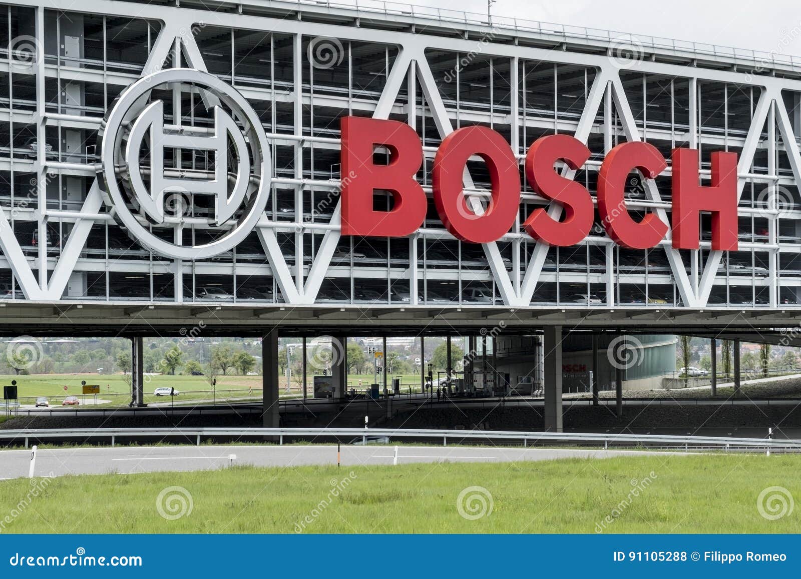 Ponte Estugarda Do Sinal Da Marca Registrada De Bosch Foto de Stock ...