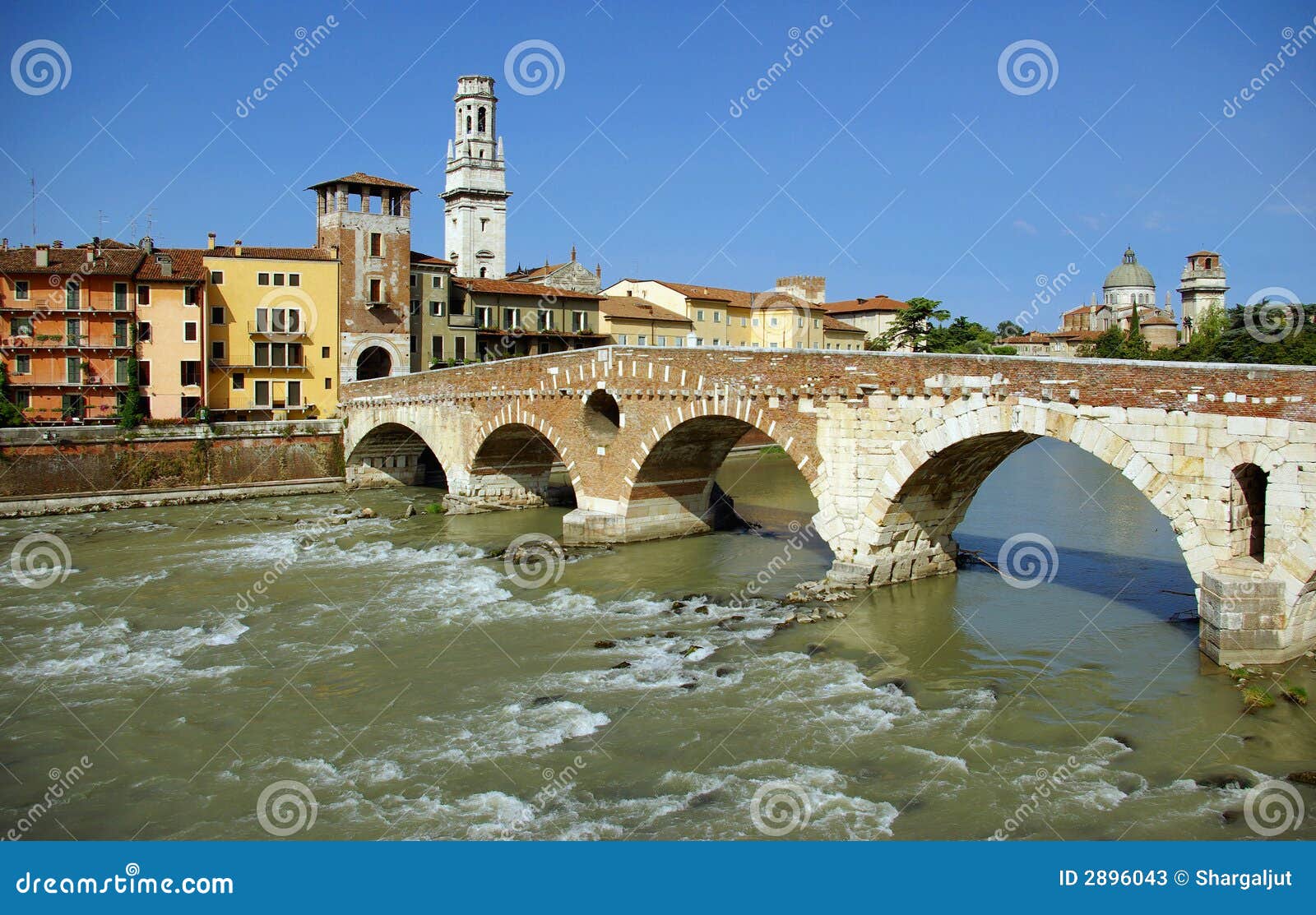 Ponte Pietra - Verona stock image. Image of river, architecture - 2896043