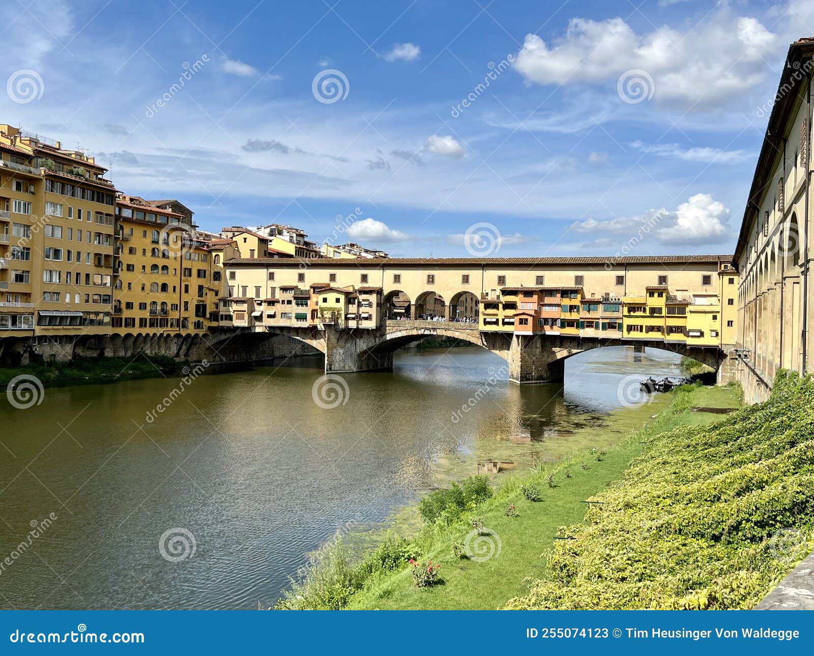 Ponte Vecchio, Historic Bridge in Florence, Italy Stock Image - Image ...
