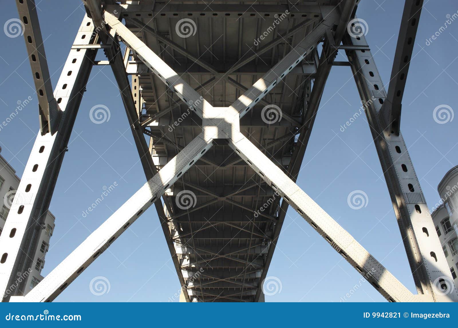 Ponticello immagine stock. Immagine di cielo, limite, costruzione - 9942821