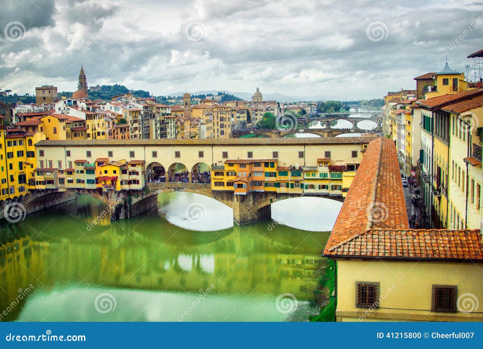 Ponticello Di Vecchio Di Ponte a Firenze Fotografia Stock - Immagine di ...
