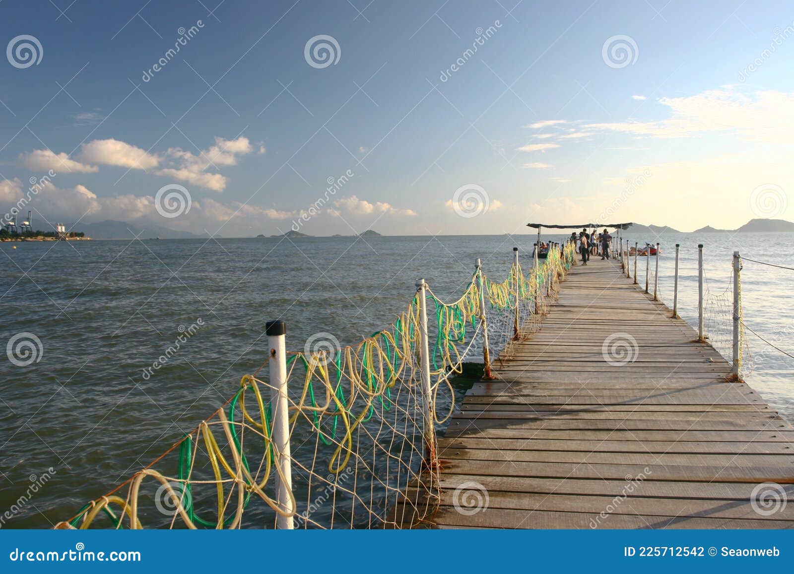 A Pontoon Jetty Across the Water at Lung Kwu Tan Editorial Photography ...