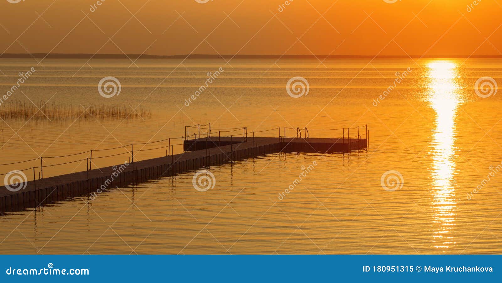 Pontoon Pier at Beautiful Sunset Stock Image - Image of pontoon ...