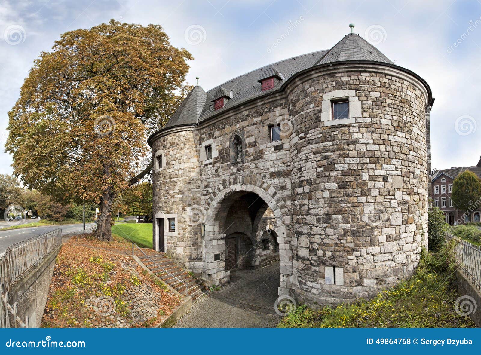 Ponttor - Medieval City Gate in Aachen Stock Photo - Image of ...