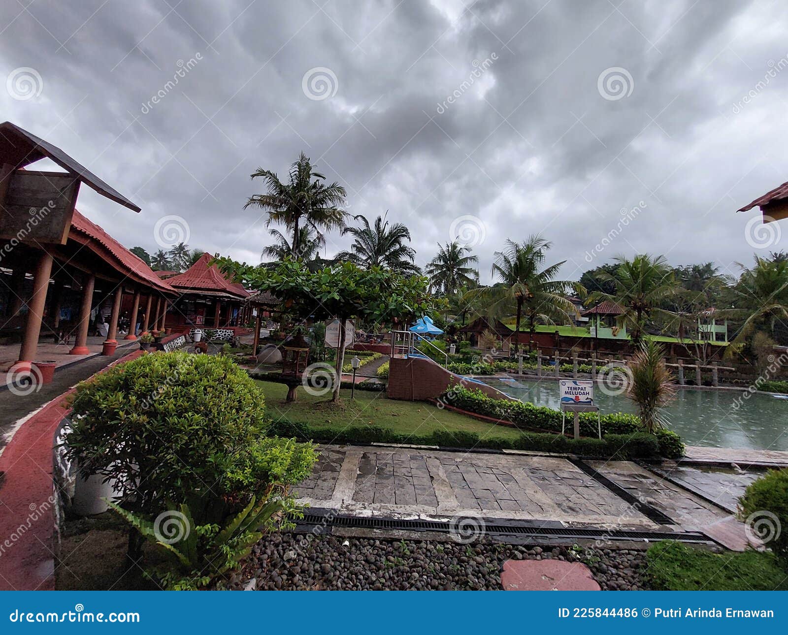 Pool in the countryside stock photo. Image of pool, countryside - 225844486