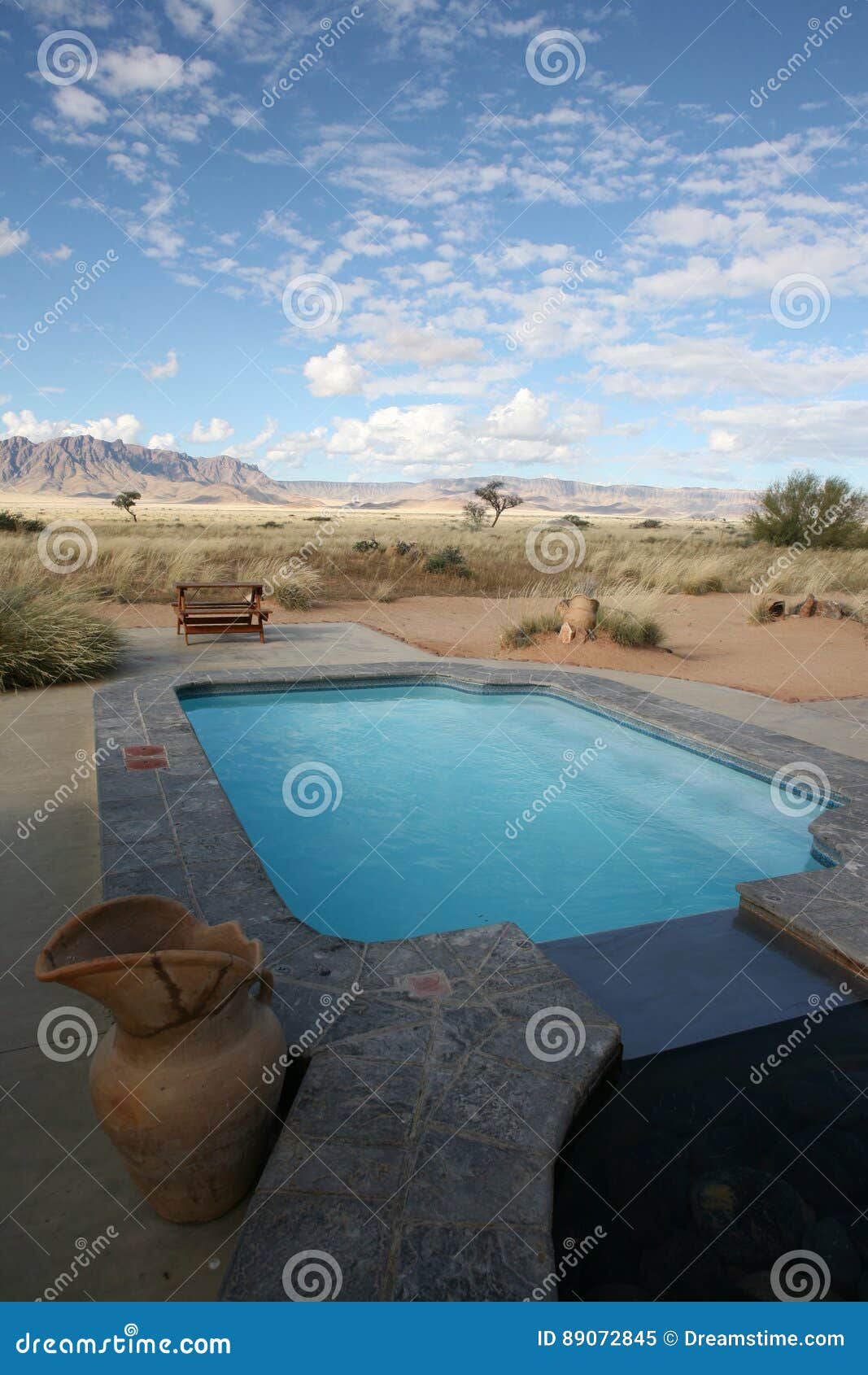 Pool Of Desert Hotel, Abu Dhabi. Qasr Al Sarab Resort And Hotel, Abu ...