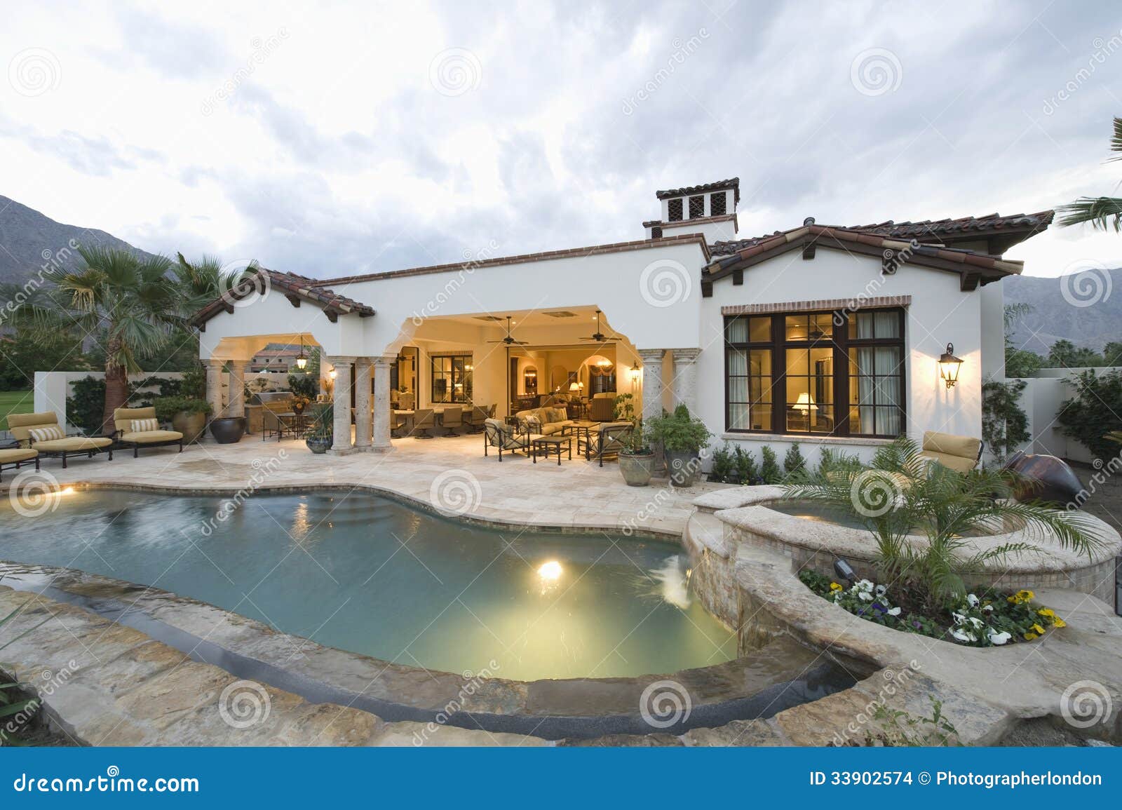 Pool and Modern Home Exterior Stock Photo - Image of bungalow, absence ...