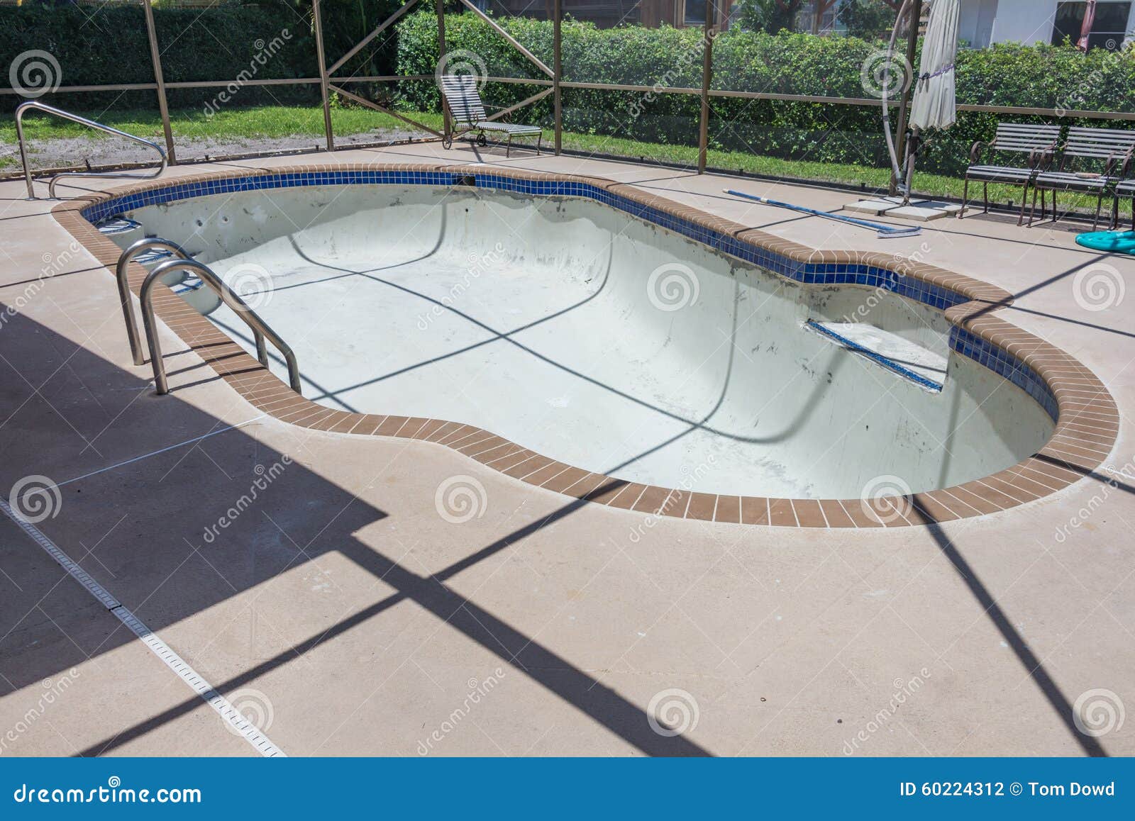 Pool Remodel Work in Progress Stock Photo - Image of cement, grouting ...