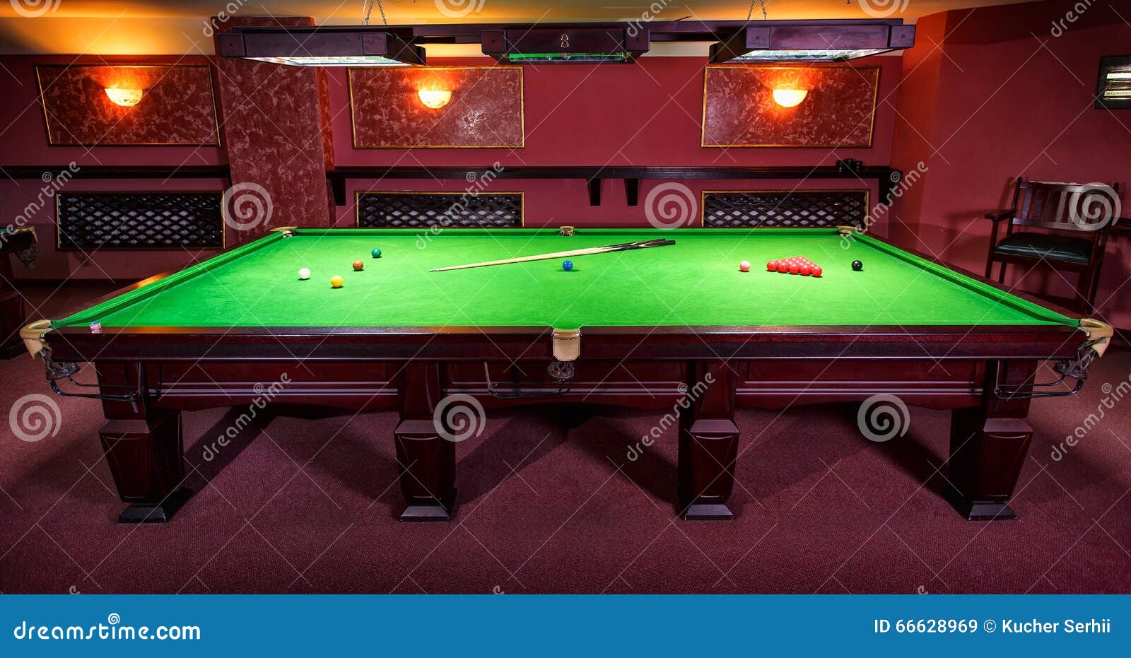 Pool Table, Set Up for Game Stock Image - Image of leisure, table: 66628969