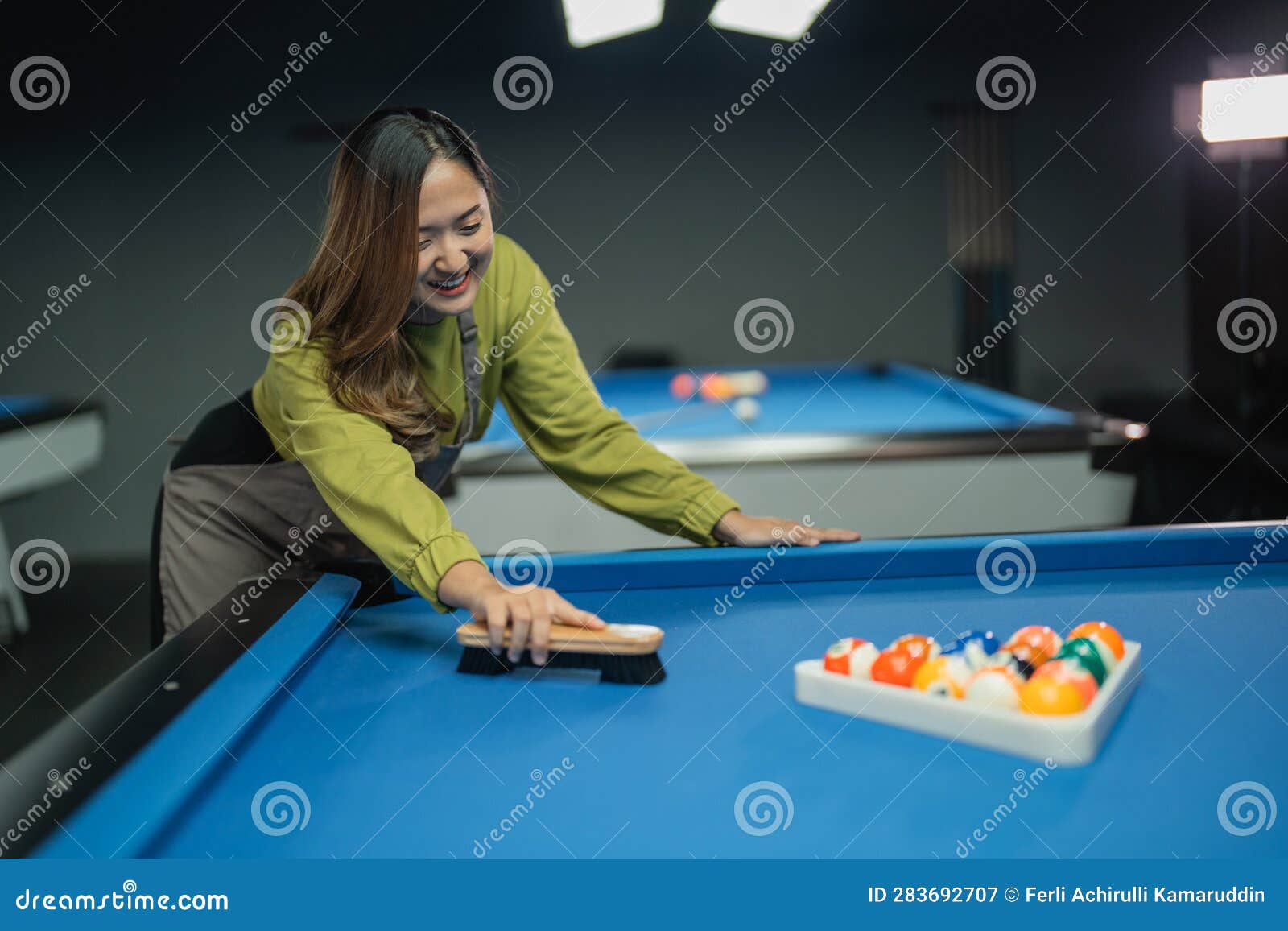 Pool Table Worker Helps Player Arranging the Balls with Triangle Rack ...