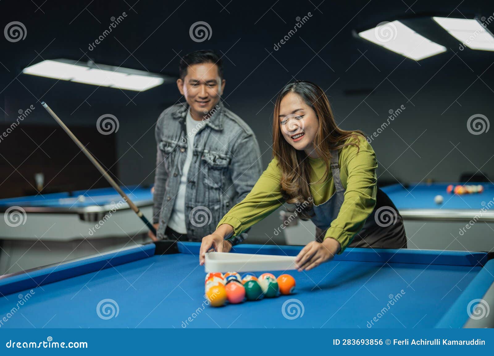 Pool Table Worker Helps Player Arranging the Balls with Triangle Rack ...