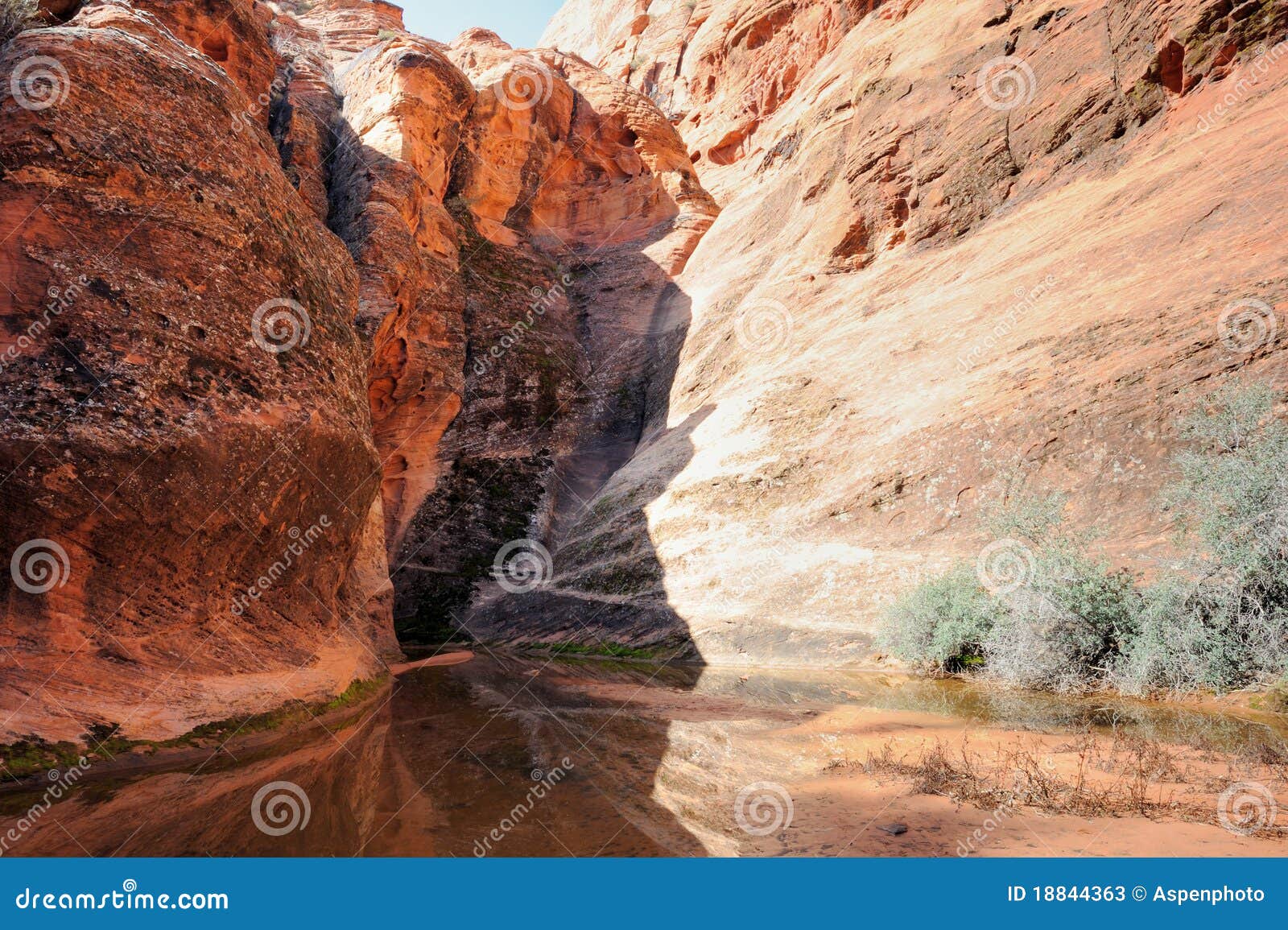 A Narrow Canyon On Kasha-Katuwe/Tent Rocks National Monument Stock ...