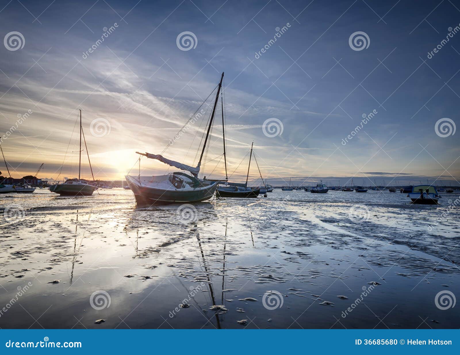 Poole Harbour stock photo. Image of tide, moorings, boats - 36685680