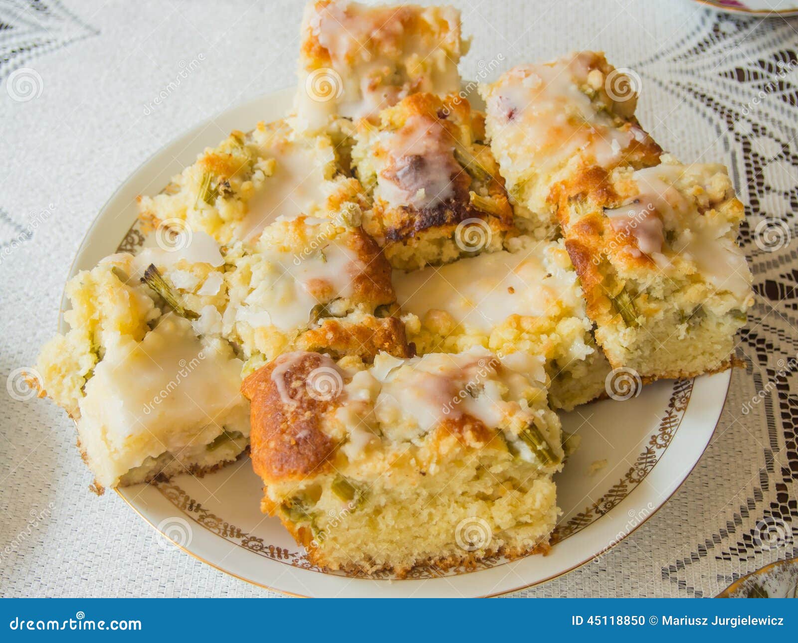 Poolse Gistcake stock foto. Image of plak, traditioneel - 45118850