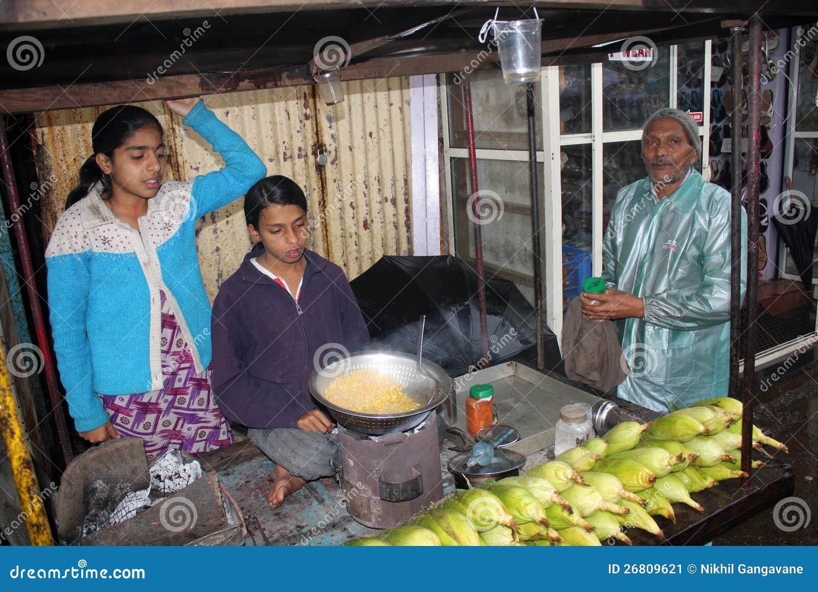 Poor Corn Sellers editorial photo. Image of india, poverty - 26809621