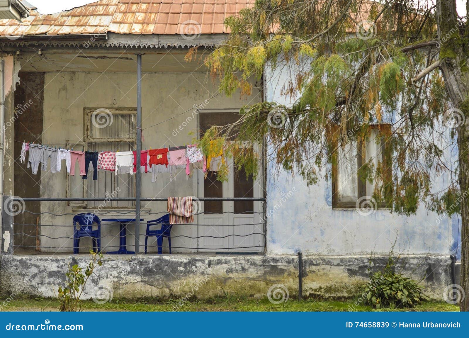 Poor Georgian house stock image. Image of poor, humble - 74658839