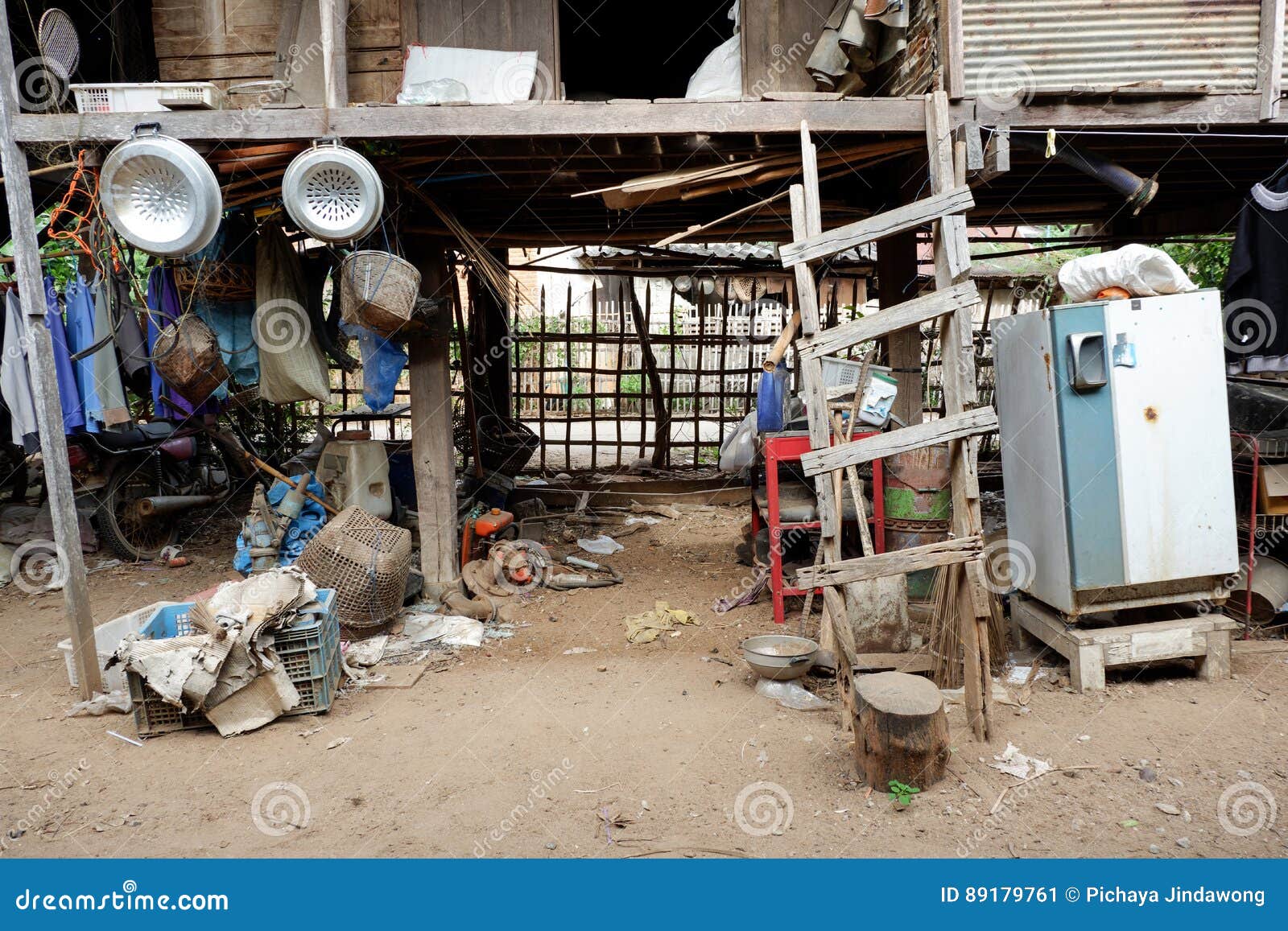 Poor house in Thailand stock image. Image of asia, abandon - 89179761