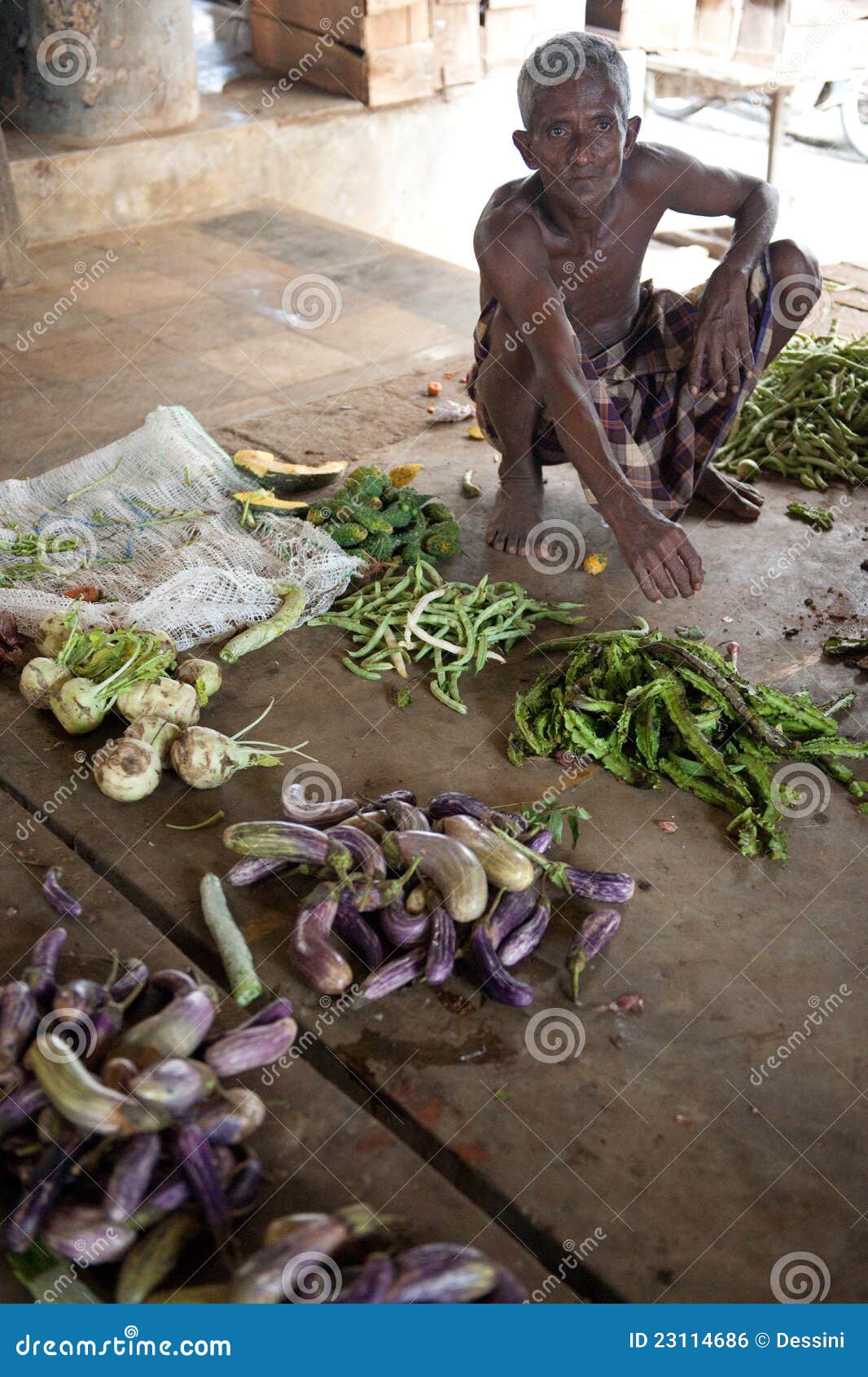 Poor Man Selling Vegetables Editorial Photo - Image of poor, asia: 23114686
